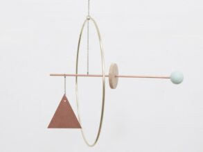 Le mobile décoratif signe son grand retour - Joli Place