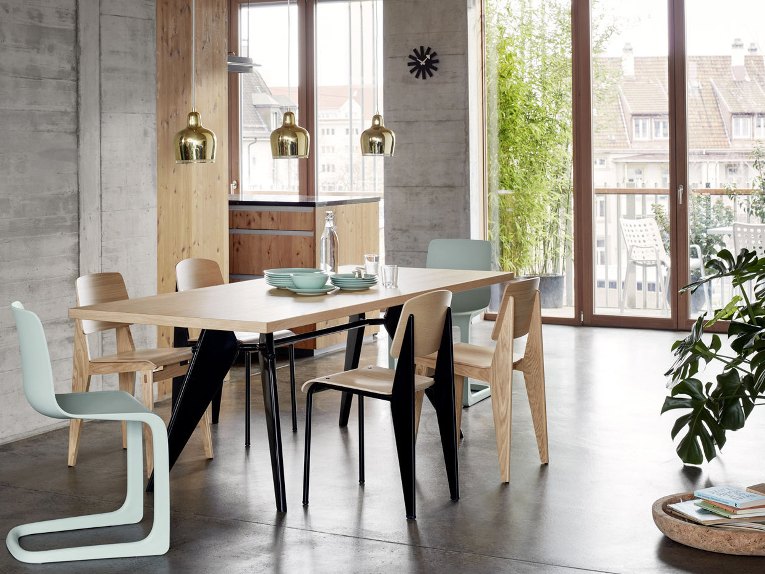 Où trouver une chaise design en bois - Joli Place