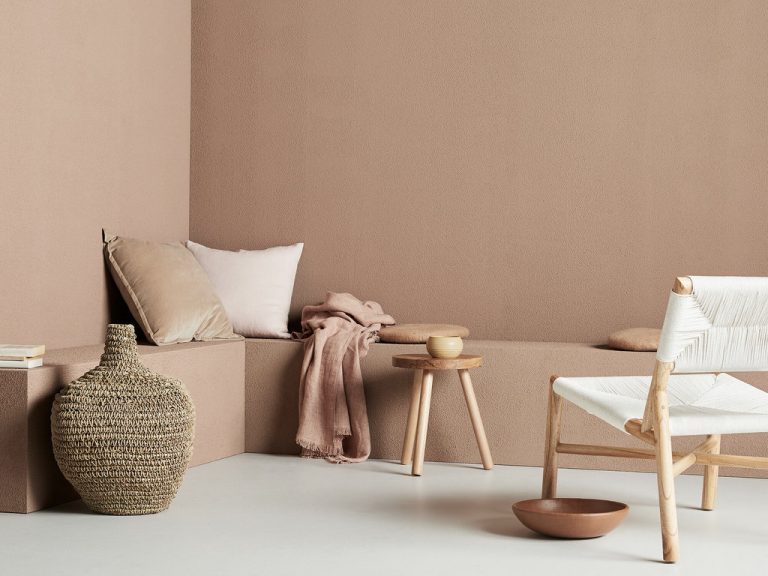 Du beige rosé pour adoucir la déco
