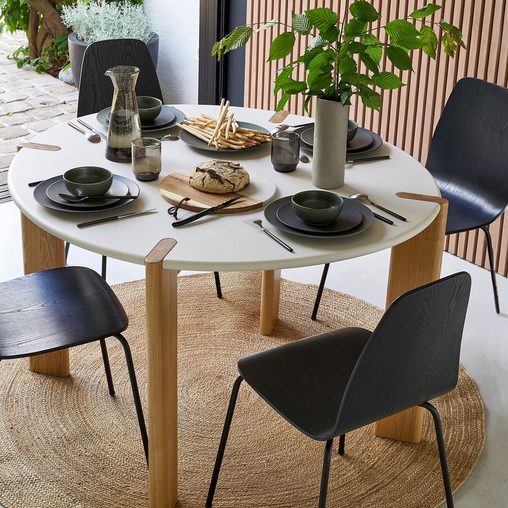 Table de repas design en bois : 8 modèles canon - Joli Place