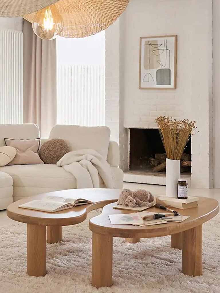 Où trouver une table basse de forme organique