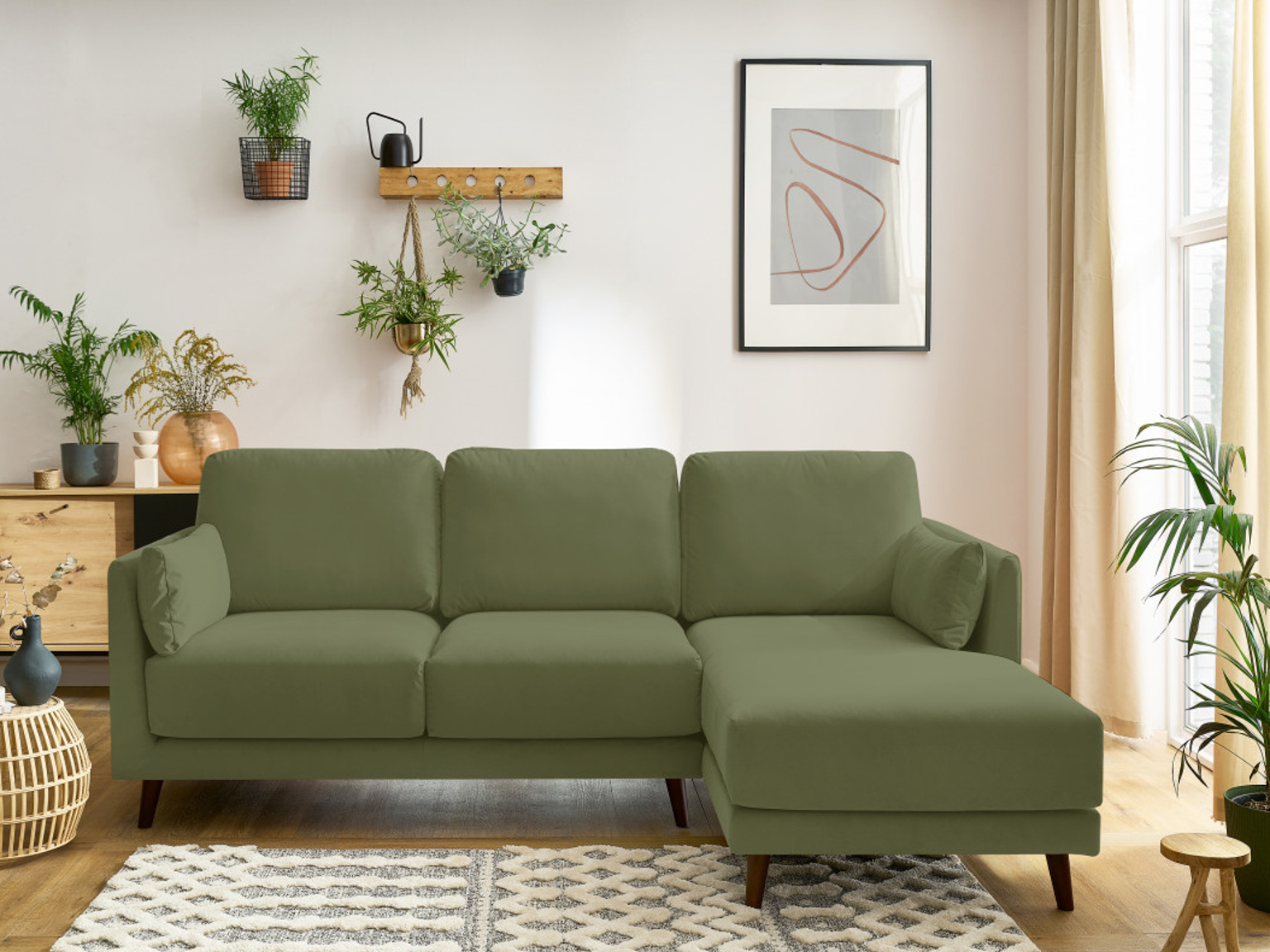 Du vert olive dans la pièce à vivre - Joli Place