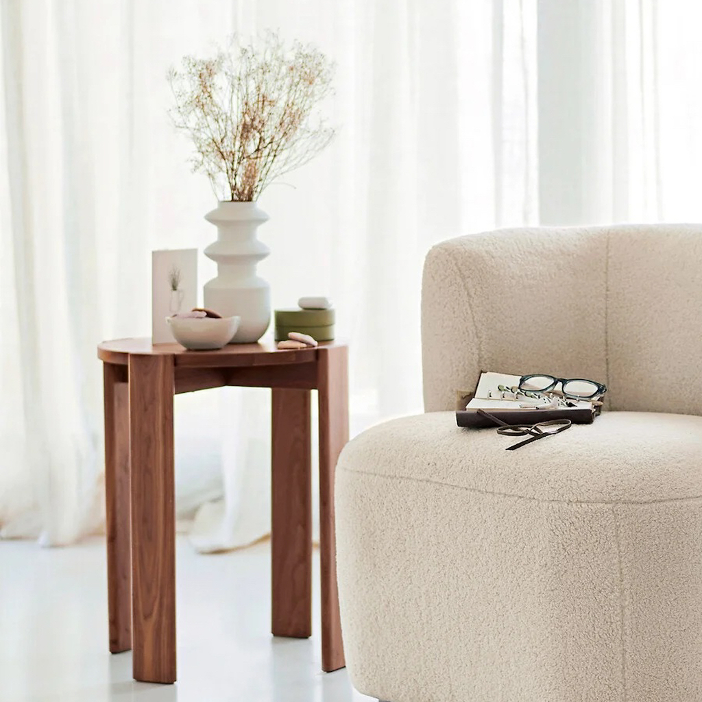 Des objets design aux teintes neutres – Joli Place